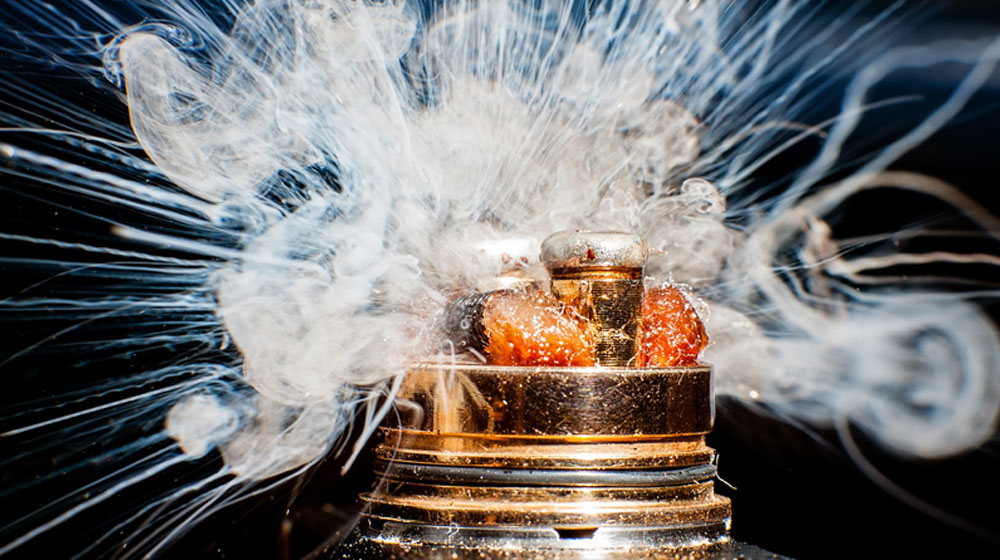 Can You Vape While Breastfeeding?